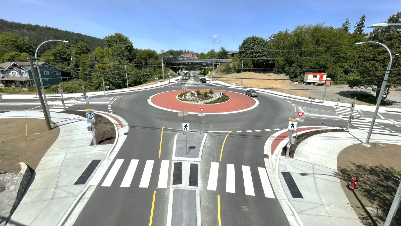 View Royal - New Roundabout in View Royal is Complete